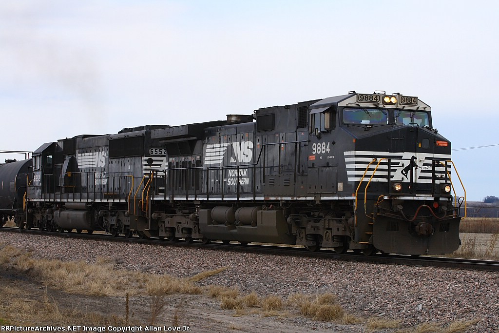 NS 9884 south
